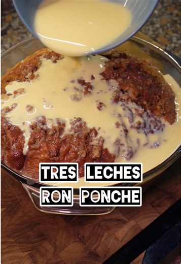 Hoy cocinamos un tres leches de ron ponche👨‍🍳