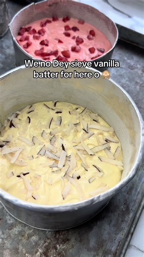 How to Properly Prepare Vanilla Batter for Baking