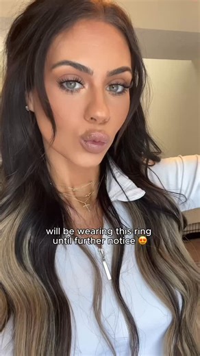 At first glance, it looks like a beautiful ring. Simple. Elegant. Timeless. But what makes the Oval Locket Ring special isn’t what everyone sees… it’s what’s hidden inside. Because this isn’t just jewelry. It’s a memory you carry with you everywhere you go. Inside the delicate oval locket sits something deeply personal a photo of someone you love, a moment you never want to forget, or a reminder of why your heart belongs where it does. It transforms a ring into something far more meaningful than