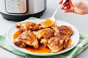 No Pan Needed—This Genius Instant Pot Chicken Thigh Recipe Does All The Work For You