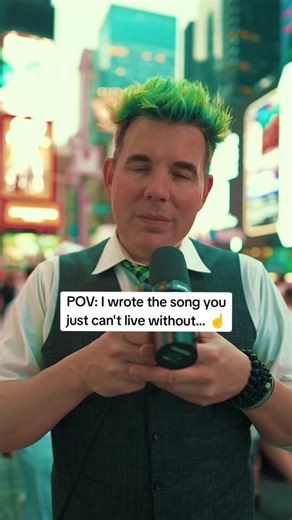 Calling all Rectangles 🚨 Rumour has it you can't get this song out of your head 👀 Who's feeling Rectangular today? 💚 #rectangular #originalmusic #earworm #nyc #timessquare #catchysong #ceomusician #musictok #altrock #fyp #singersongwriter