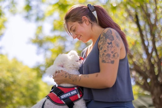 The “Polite” Behavior Most People with Service Dogs Don’t Like—and What To Do Instead