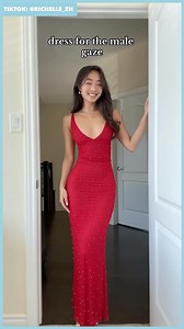 236 reactions · 40 comments | Dressing for the male vs. female gaze | The Comments Section | Facebook