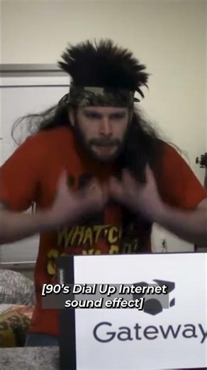 This Gateway Laptop Should’ve Stayed in 1997 💻💨