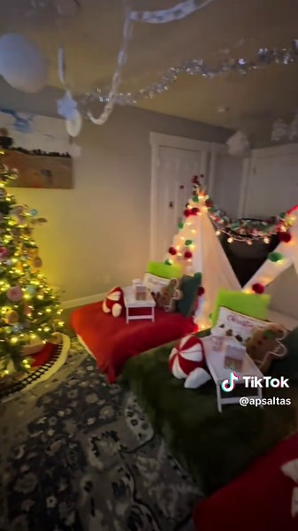 My kids “finally” got their own sleepover party tonight. They always see me cleaning, packing and transporting party supplies for other families and as much as they love to “help” me run the business, they were so excited to come home to one of their own. We had a magical night watching classic Christmas movies and decorating cookies. #christmas2024 #sleepover #slumberparty #christmasmagic #siblingsleepover #gingerbreadtheme #gingerbread #familynight #christmasactivity