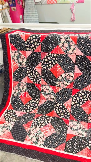 22K views · 259 reactions | Share and Save this so you can come back to find it later :) #sewingblogger #sewing #sewingtutorial #beginnersewing #sewingteacher #sewingteacher https://walmrt.us/42cZ1mU | Tami Jones • Hometown Quilt Company, LLC | Facebook