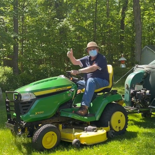 While winter weather rolls through parts of the East Coast, we’re wishing everyone a safe storm and looking ahead to greener days 🌱 Spring yard cleanup is right around the corner. Many thanks to Juan C for the cool video 🙂🌪️ #CycloneRake #LawnCare #YardCleanup #GreenerDays #OutdoorLiving #LawnMaintenance #SpringIsComing #StormSeason #StaySafe | Cyclone Rake