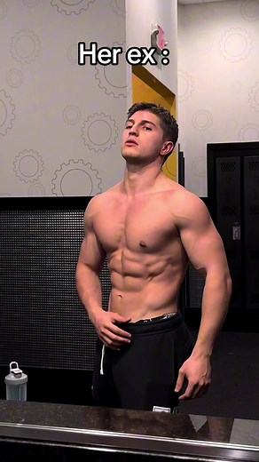 1 year can make you a whole diffent person… #real #relateablecontent #discipline #GymTok #fit #motivation