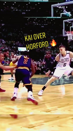 Quick bucket over and under. #kyrieirving #dribbleordrown #nba #nbatiktok #fypシ