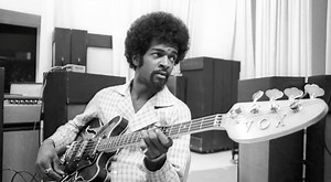 11K views · 182 reactions | The inventor of slap bass, Larry Graham - who remembers when it was called Thumpin' and Pluckin'!? ;-) | Beneath The Bassline | Facebook
