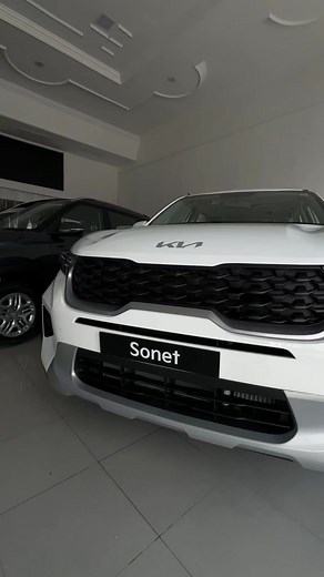 8.8K views · 40 reactions | Kia sonet diesal #Kia #Sonet | Car review lalit | Facebook