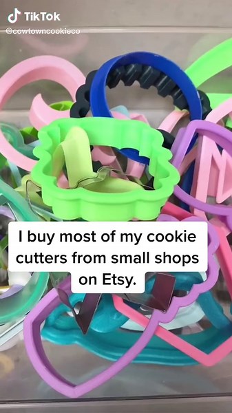 Cookie cutters✨ #LearnOnTikTok #TikTokPartner #cowtowncookieco #cookievideo #cookiecutters