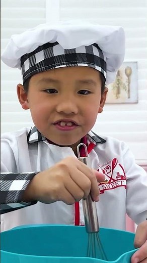 Chef Kaden Tries to Save the Day but Ruins Uncle Jim’s Bakery!