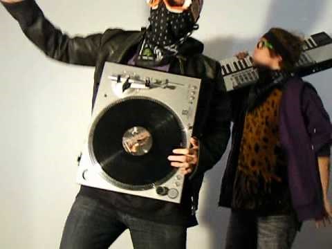 Big Booty Bitches - Bombs Away (Official Uncensored)