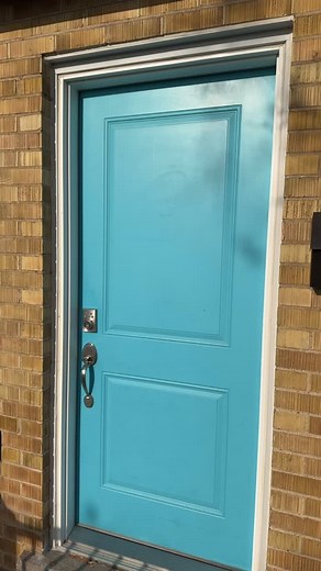 From old to new! This gorgeous front door with privacy glass instantly elevates the curb appeal. 🙌 Happy Sa-door-day! #home #delwindowsanddoors #curbappeal #door #homeinspo | DEL Windows & Doors