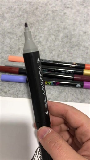 Acrylic Markers: Smooth Coloring Experience Explained