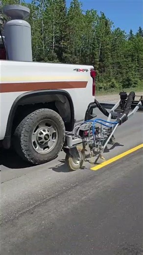 The VEZOS ROADMASTER 2.5 allows you to turn your pickup into a line striper!