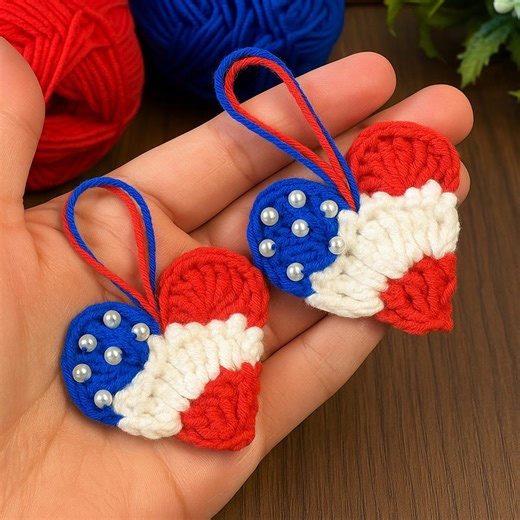 Crochet American Flag Heart Pattern PDF, Patriotic Mini Heart Charm, USA Flag Ornament - Etsy