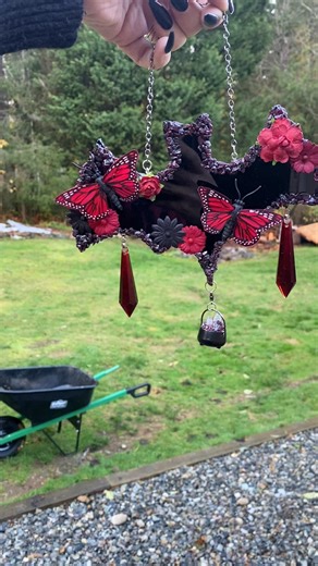 Garnet was perfect for this red and black hanging bat #linusandco #art #crystals #artist #darkdecor | Linus & Co.