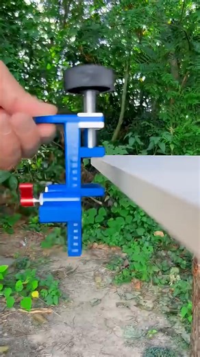 Multifunctional cabinet door opening auxiliary tool #diy #tipsandtricks #hacks #tools #construction | Tool Sharing