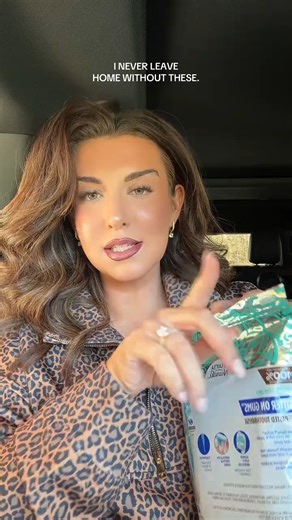 Kaitilyn Decker on Instagram: "A preloaded toothbrush that requires no work besides brushing 🤣 my kids are also obsessed with these!!! If you want this item: 1. MAKE SURE YOU’RE FOLLOWING ME, if not it will go into a requested folder so check there! 2. Comment “BRUSH” to get the direct link automatically sent to your inbox. #momhack #dentalhealth #travelmusthave #teethwhitening #OralCareEssentials #fypシ"