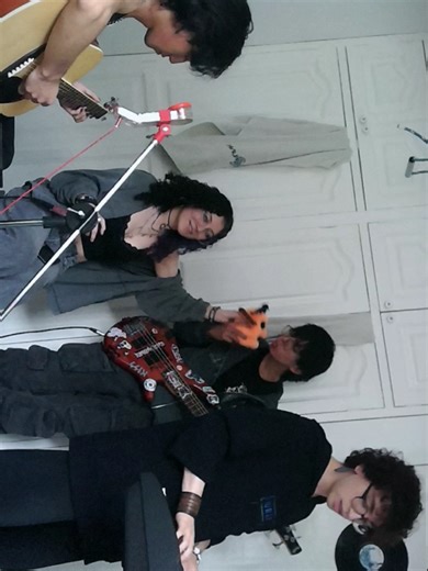 Labios Rotos - Cover de Zoe