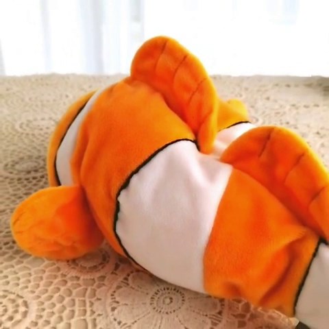 Stuffed Toys Clownfish Hand Puppets for Kids with Movable Mouth … (11" Clownfish Hand Puppet)