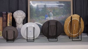 Plate Holder Easel Display Stand - 4.5 Inch Twisted Metal Wire Plate Stands - Picture Frame Stand - Tabletop Easels for Display Decorative Plates | Pictures | Books | Photo | Plaque - 3 Pack - Black