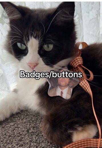 Custom Polaroid Badges and Buttons for Your Collection