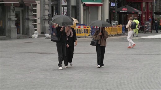 Legalisering pepperspray opnieuw ter discussie: 'Vergroot vooral risico op problemen' | BRUZZ