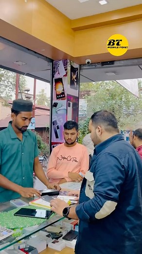 Samsung S23 water testing . . . . #mobilephone #mobile #smartphone #phone #iphone #technology #android #samsung #pro #tech #apple #phones #smartphones #oneplus #technews #realme #cellphone #mobilephones #photography #redminote #gadgets #mobiles #gadget #mobilephotography #xiaomi #huawei #redmi #g #instagram #appleiphone | Bt Mobile point