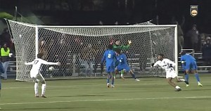2H | 38:46 Zips take 2-0 lead in the 52nd minute‼️ Remi Agunbiade finds the back of the net for a second time.🔥 Jack Roman with the assist😤 #GoZips | #MakeTheClimb | @ZipsMSoc 🦘 | Akron Zips Men's Soccer