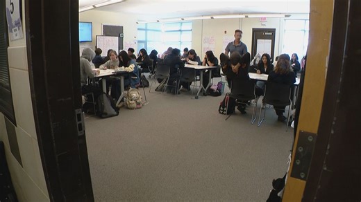 'Wolf Empire': High school class combines math, literacy to study Colorado's wolf reintroduction