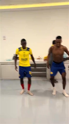 E esses dentes então Gibele !? 😩😭 O CAN está a vista cota 😩😭 #viralreelschallenge2025viralreelschallengejaiviralreelschallengeviralreelschallenge #destacar_reels #foryoupageシ #seguidoresfacebook | Alexandre Mon Ster