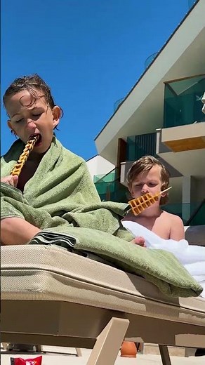 Summer Holiday with Kids – Swimming, Relaxing & Vlogging 🌞🏖️👦👶