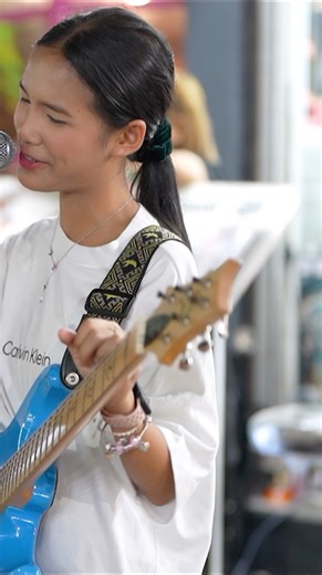 Queen On Street Cover. in the end 👉ติดต่องานแสดง / รีวิว โทร ☎️ 098 7152441 🆔Line :sahayfu09 WhatsApp 66 98 7152441 📬Email : Amsahayfu@Gmail.com 👉follow me FaceBook: @ Queen On Street Instargram: https://www.instagram.com/queen_on_street/ TikTok: https://www.tiktok.com/@queen_on_street?lang=th-TH YouTube: https://www.youtube.com/channel/UCPA1zMrovUPNA01s8wK63DA | Queen On Street