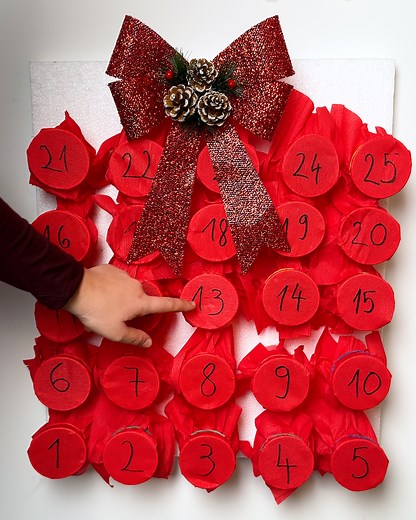 8.6K views · 14 reactions | DIY Christmas advent calendar with sweet gifts | Dainty | Facebook