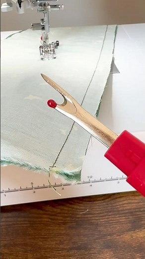 Sewing Hack: Use Your Presser Foot as a Third Hand