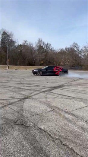 Sliding the Cat getting ready for the pit🐱#soilwheelz #hellcat #fyp #fastlife #dodge #charger #srt