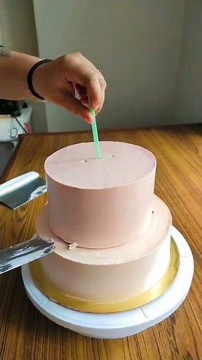 how to stack three tier cake in easy way 👍