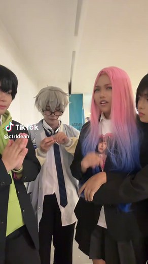 Exciting Alien Stage Cosplay Featuring Ivan and Mizi