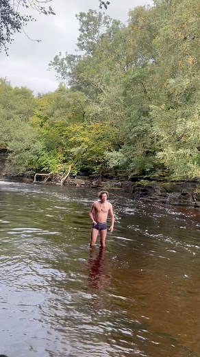 Vlogger gone wrong. #fblifestyle #magicalmemories #perth #Bhutan #TopFans #UK | Magical Memories.