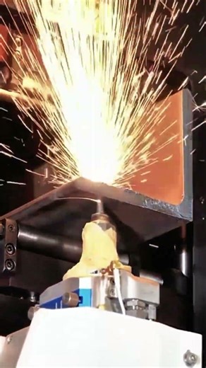Smart Worker Technique Easy and Precise Way to Cut Iron Using Sandblasting Machine #shorts