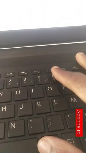 écrit arobase avec le clavier