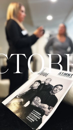 Recap Octobre 🍂Un mois bien rempli au salon!On a pris le temps de se perfectionner avec la formation STMT, axée sur les techniques et tendances actuelles pour la ligne homme – question d’offrir des looks impeccables et sur mesure à nos clients messieurs. 💇‍♂️On a aussi eu la chance de suivre une formation à Toronto avec Larisa Love, où on a parlé balayage, dimension dans la couleur et surtout, expérience client – parce que chaque détail compte du début à la fin d’un rendez-vous. ✨Côté salon, l