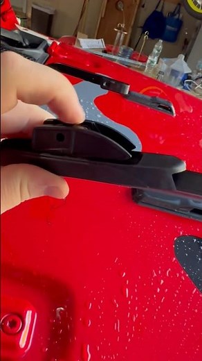Easy wiper blade change | Jeep Gladiator & Wrangler wipers
