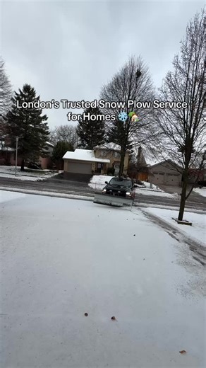339K views · 2K reactions | London’s Trusted Snow Plow Service for Homes | pov you live in canada #SGMOWING #SnowRemoval #snowplowing #LondonOntario #asmr #viral #foryou #satisfying #smallbusiness | Sgmowing | Facebook