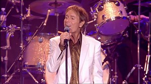 I LOVE YOU by Cliff Richard and The Shadows - The Final Reunion 2009    HD quality