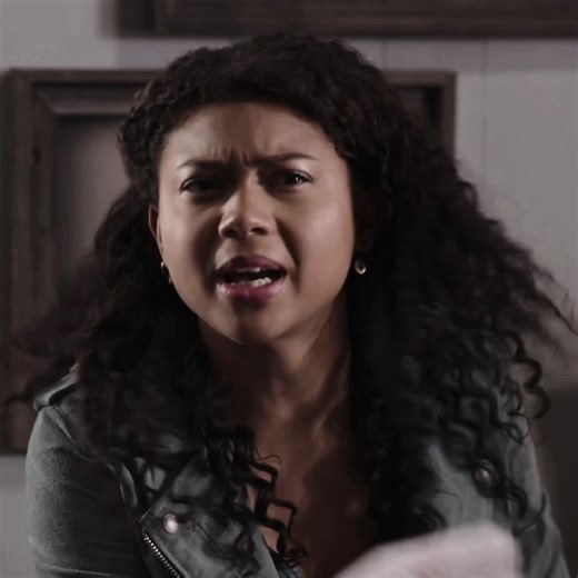 Creating a Unique Intro with Random Gallery Clips