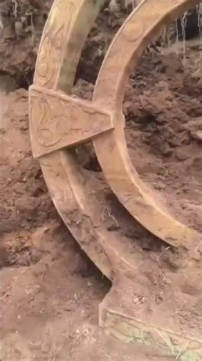 ancient alien portal Stargate